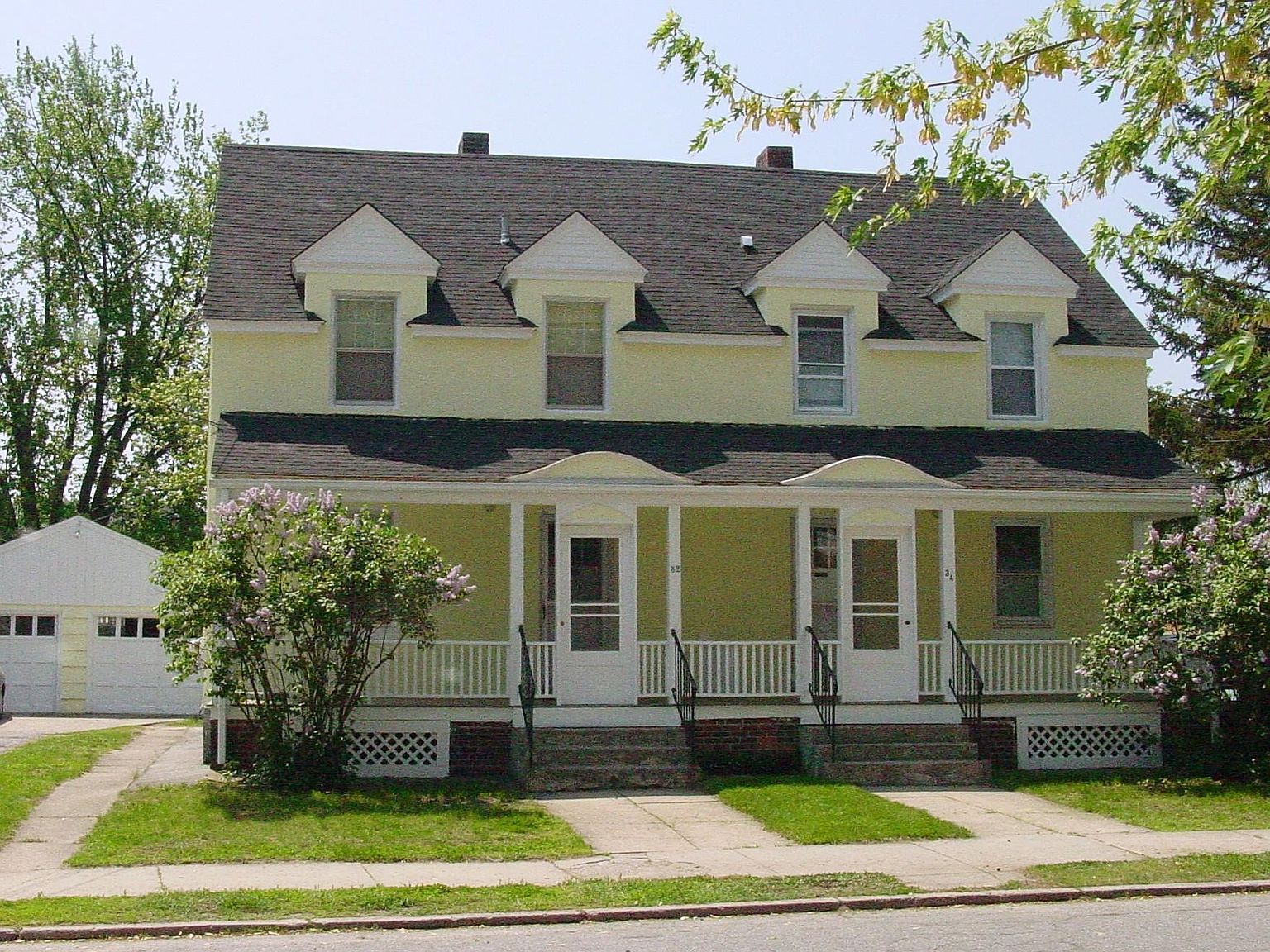 32 Grand Ave, Nashua, NH 03060 | Zillow