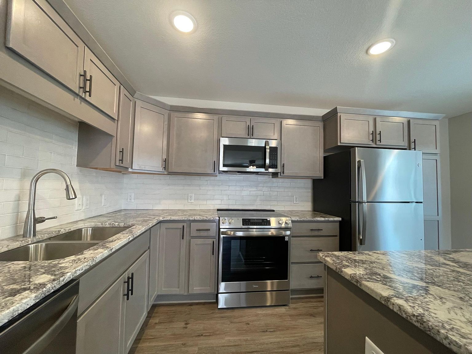 5514 Timber Trl #9, Eau Claire, WI 54701 | Zillow