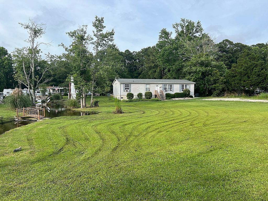 823 Sand Ridge Rd, Hubert, NC 28539 | Zillow