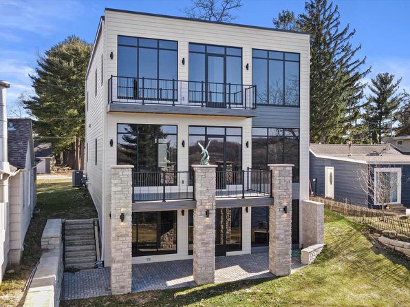 Hartland WI Real Estate - Hartland WI Homes For Sale | Zillow