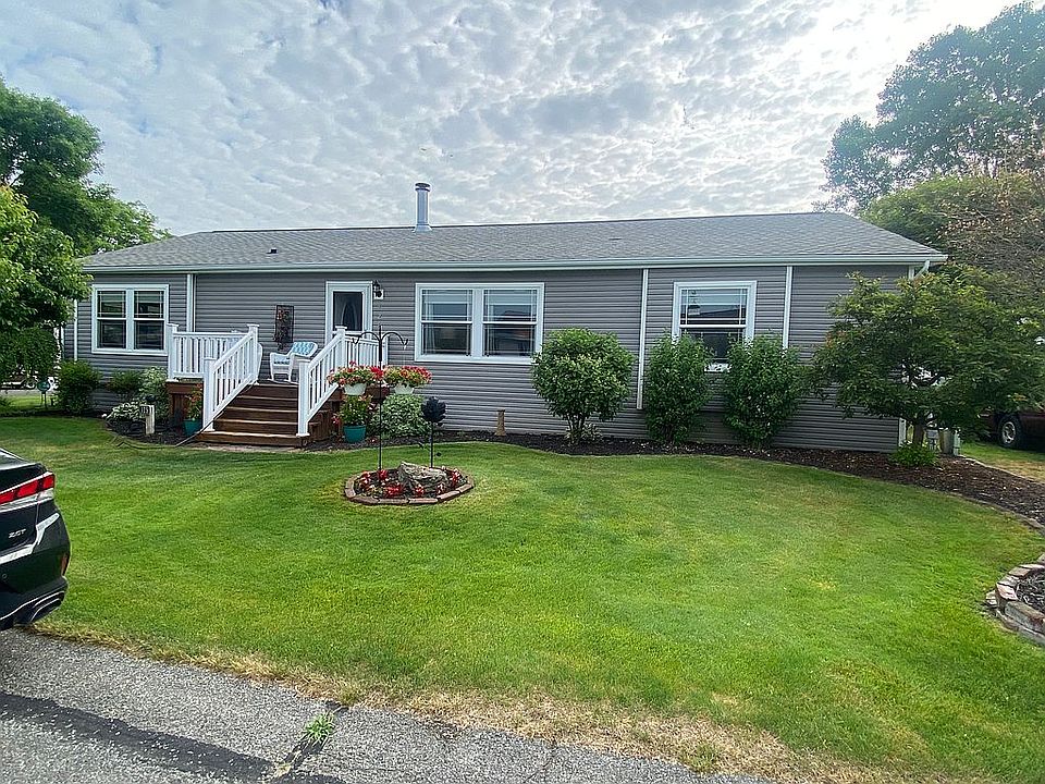 13033 Nineteen Mile Rd #125M, Gowen, MI 49326 | Zillow