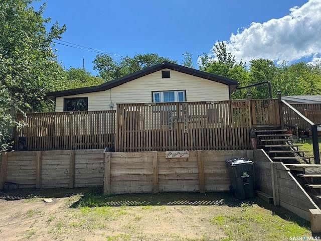 9031 Hunts Cove CRESCENT, Cochin, SK S0M 0L0 | MLS #SK006660 | Zillow