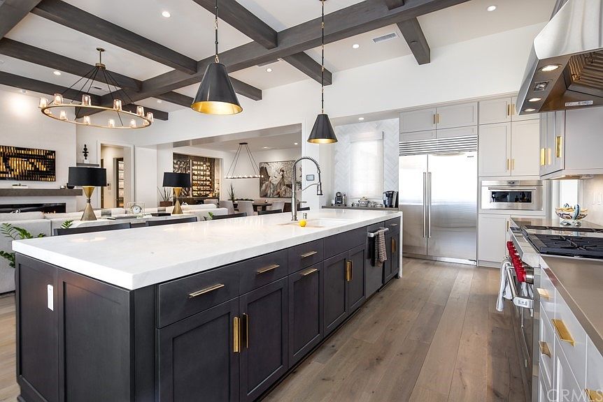 33 Thorsen Ranch Rd, Rolling Hills Estates, CA 90274 | Zillow