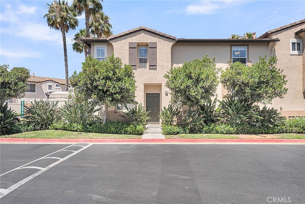 30462 Pelican Bay UNIT B, Murrieta, CA 92563 | Zillow