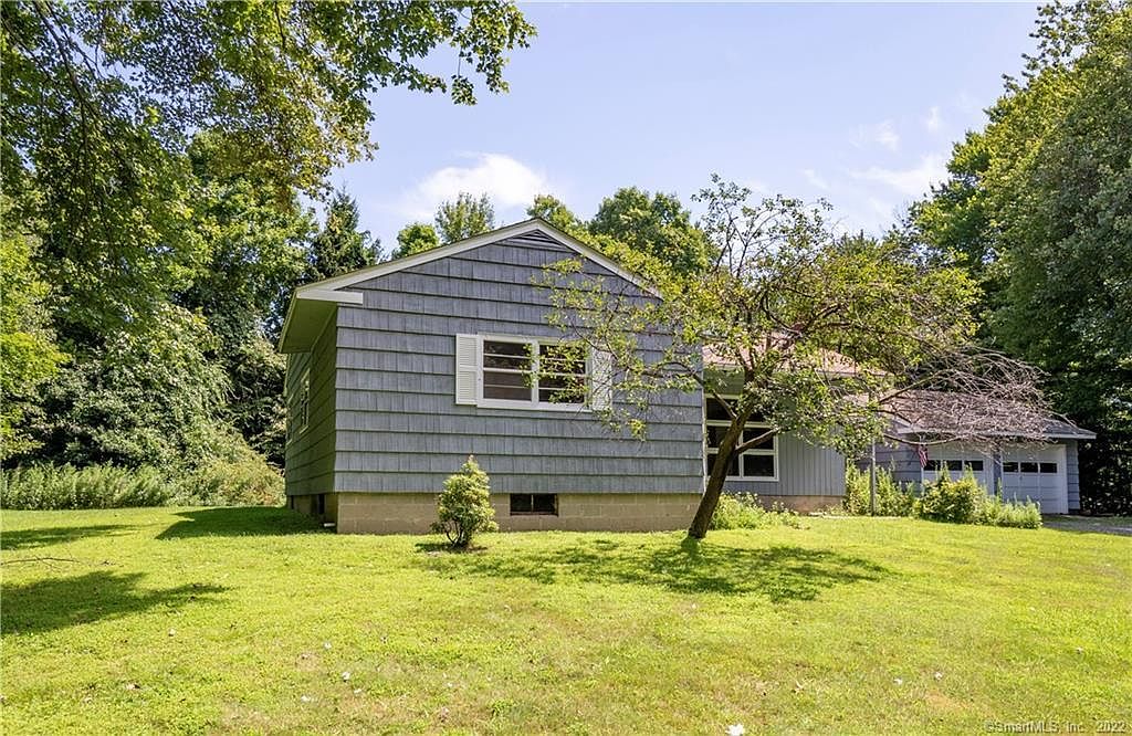 144 Silver Spring Ln, Ridgefield, CT 06877 | Zillow