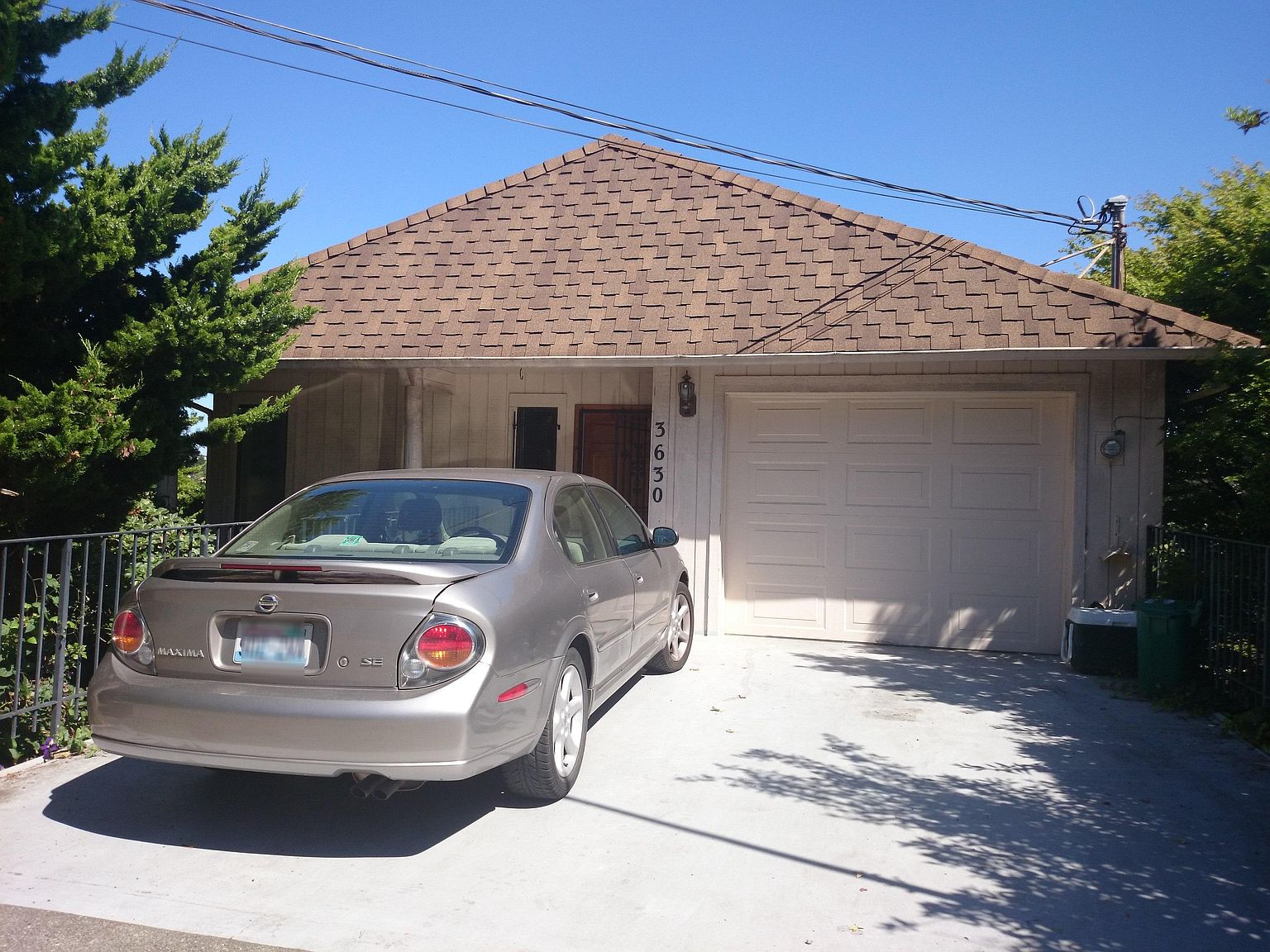 3630 W Commodore Way, Seattle, WA 98199 | Zillow