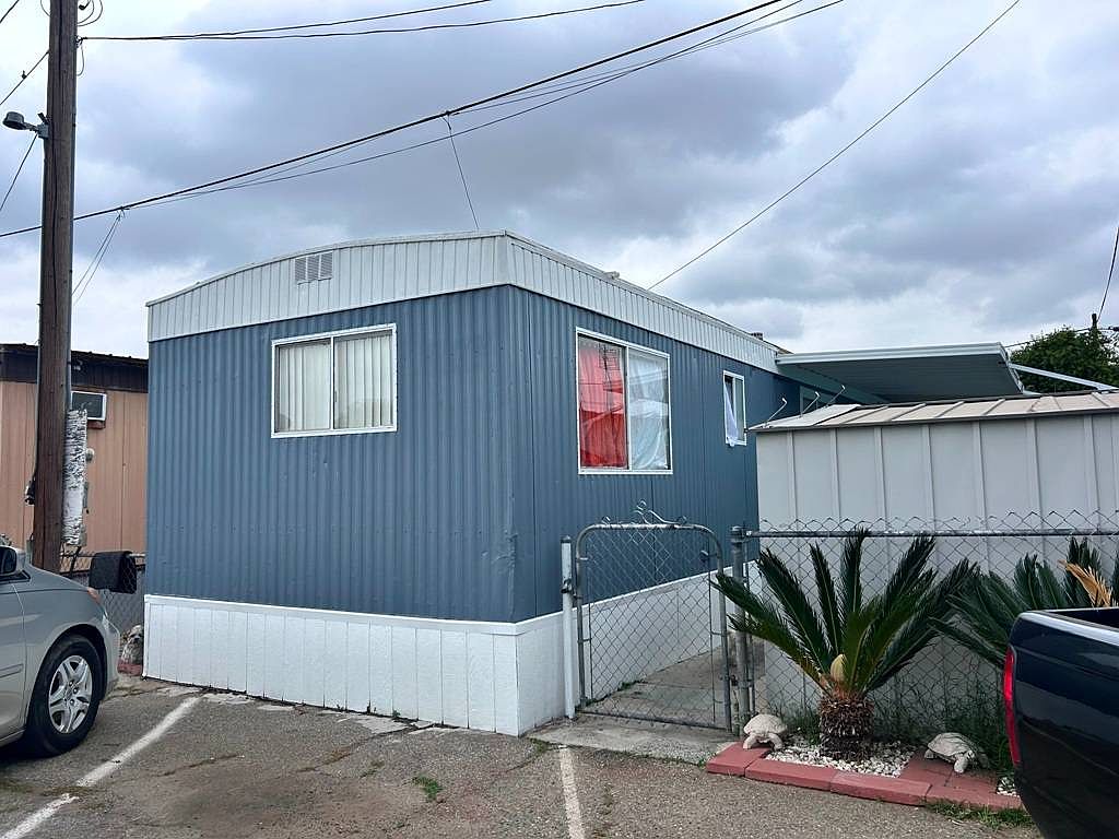 6154 Mission Blvd SPACE 32, Riverside, CA 92509 | MLS #11284788 | Zillow