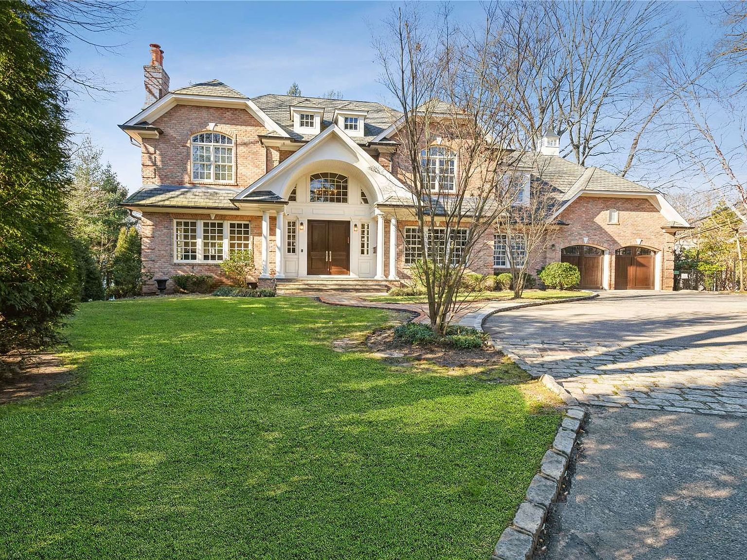 4 Merrivale Terrace, Great Neck, NY 11020 | MLS #3445737 | Zillow