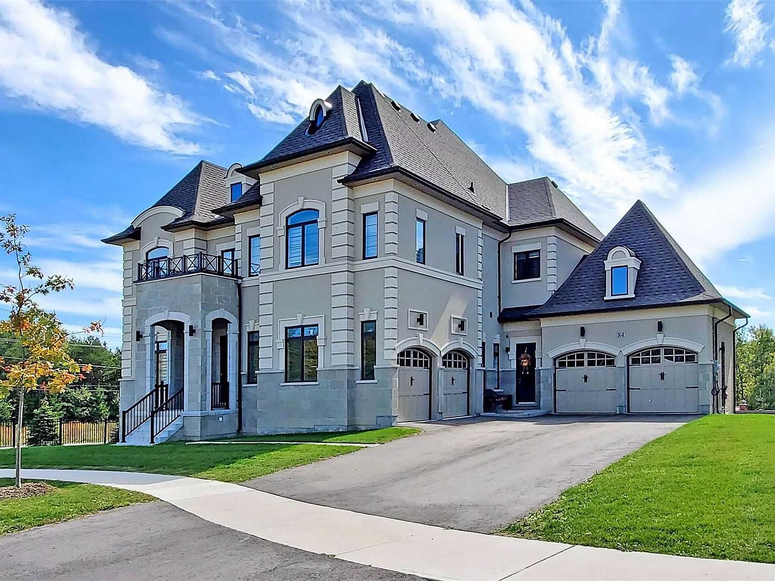 84 Cairns Gate, King, ON L7B 0P5 | Zillow