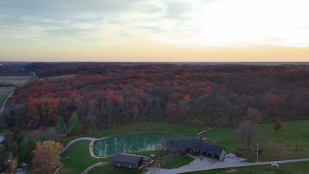 19520 Riverview Ln, Canton, MO 63435 | Zillow