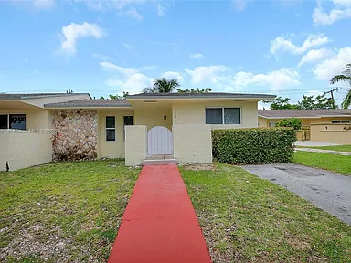 Saga View - 9241 SW 204th Ter Miami FL | Zillow