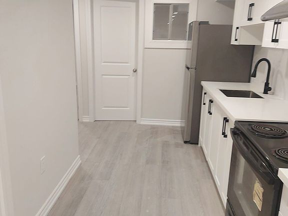 56 Liam Ln #BASEMENT, Markham, ON L3S 0E8 | Zillow
