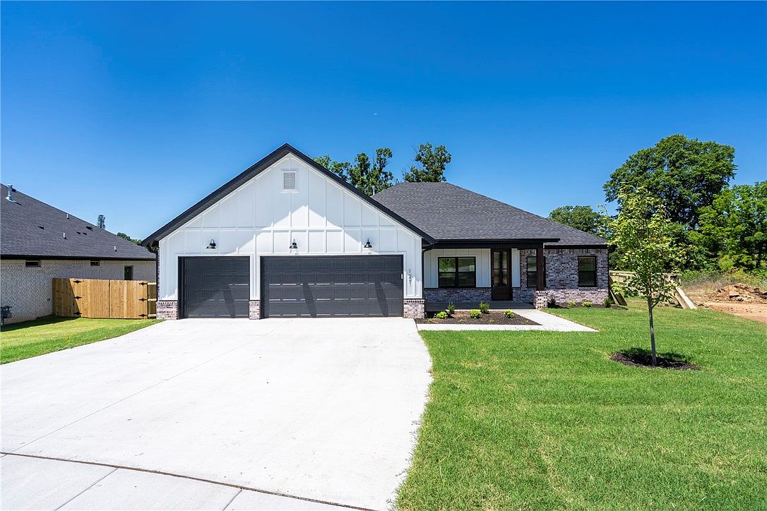121 N Tollman Trees Ave, Farmington, AR 72730 | Zillow