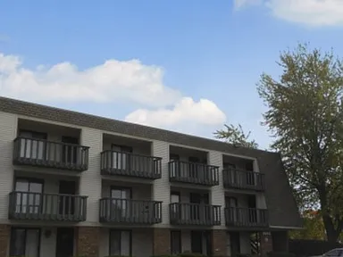 1440 E Wellington Way Decatur IL | Zillow