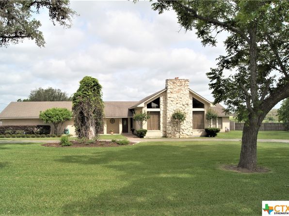 Yoakum TX Real Estate - Yoakum TX Homes For Sale | Zillow