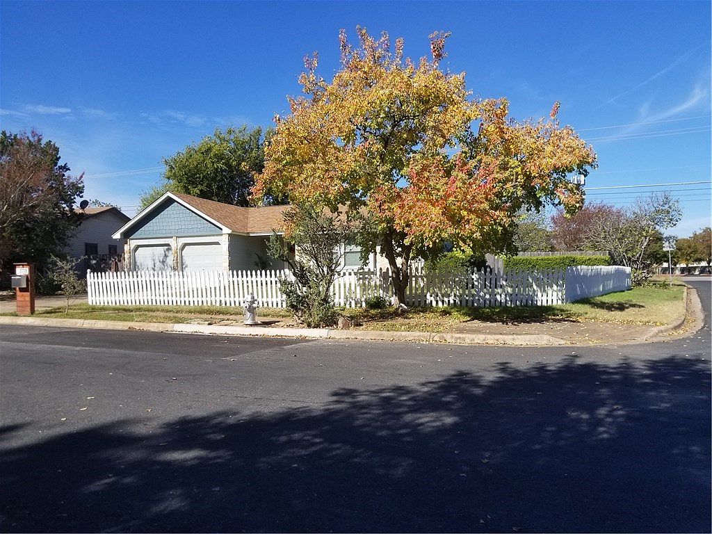 3715 Cookstown Dr, Austin, TX 78759 | Zillow