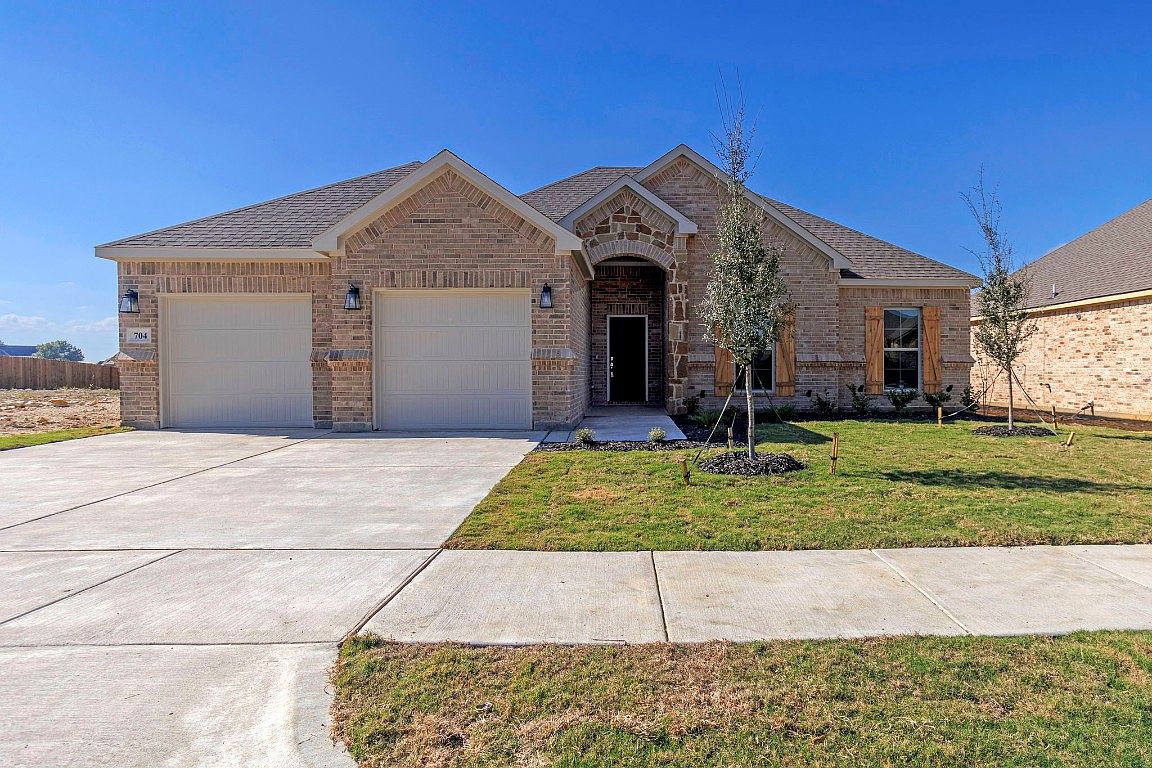 704 Lake Murray Ln, Cleburne, TX 76033 | Zillow