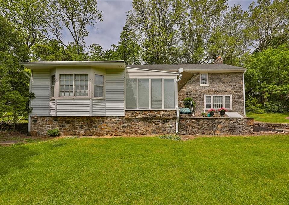 3350 Route 212, Springtown, PA 18081 | Zillow
