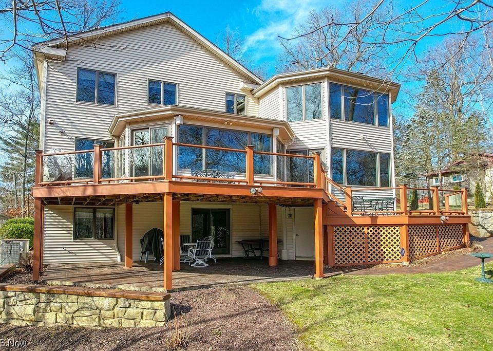 7033 S Boyden Rd, Sagamore Hills, OH 44067 | Zillow