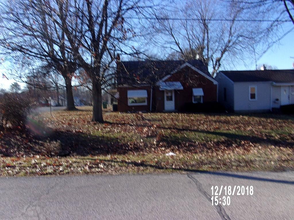 1405 N Summit Ave, Decatur, IL 62526 | Zillow