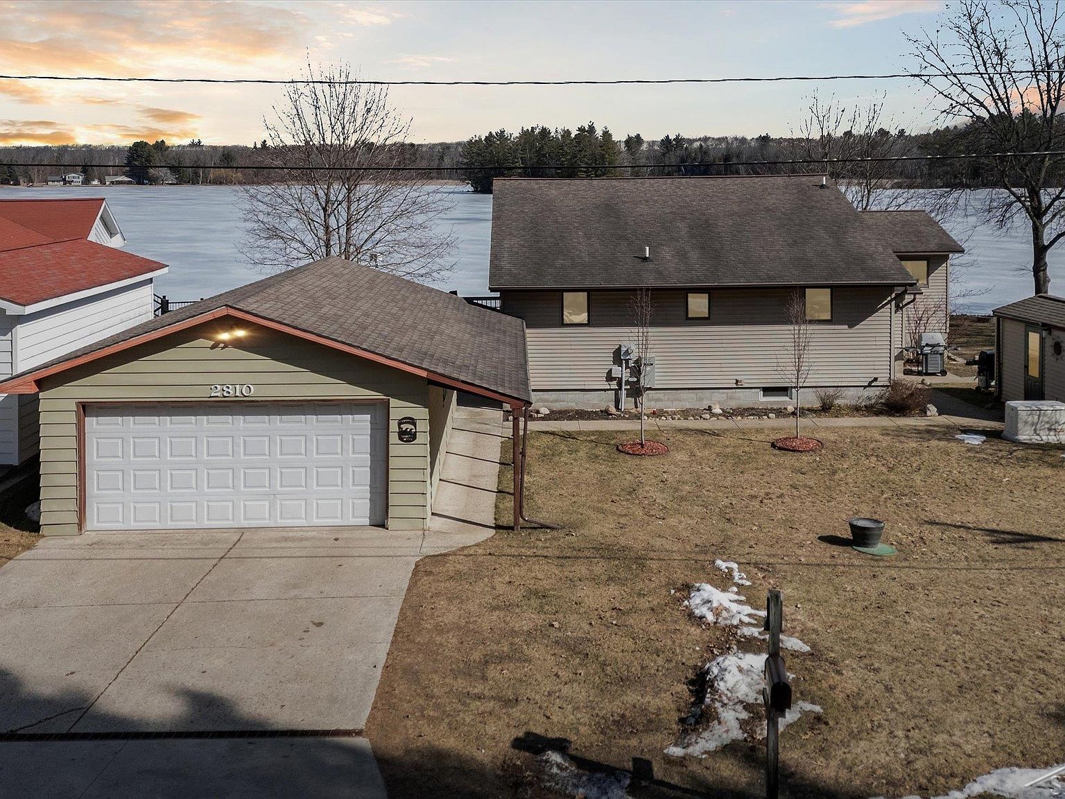 2810 Cherry Grove Ave, Harrison, MI 48625 | MLS #50134672 | Zillow