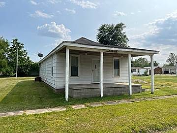 113 & 119 W Wayne St, Geff, IL 62842 | MLS #11185508 | Zillow