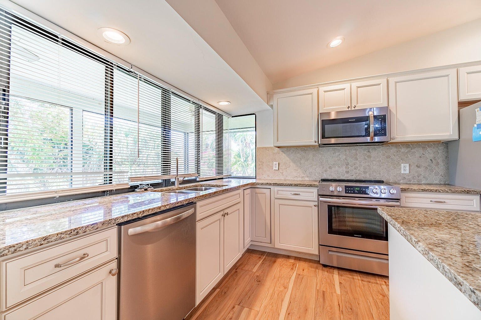 607 SW Lucero Dr #1, Pt Saint Lucie, FL 34983 | Zillow