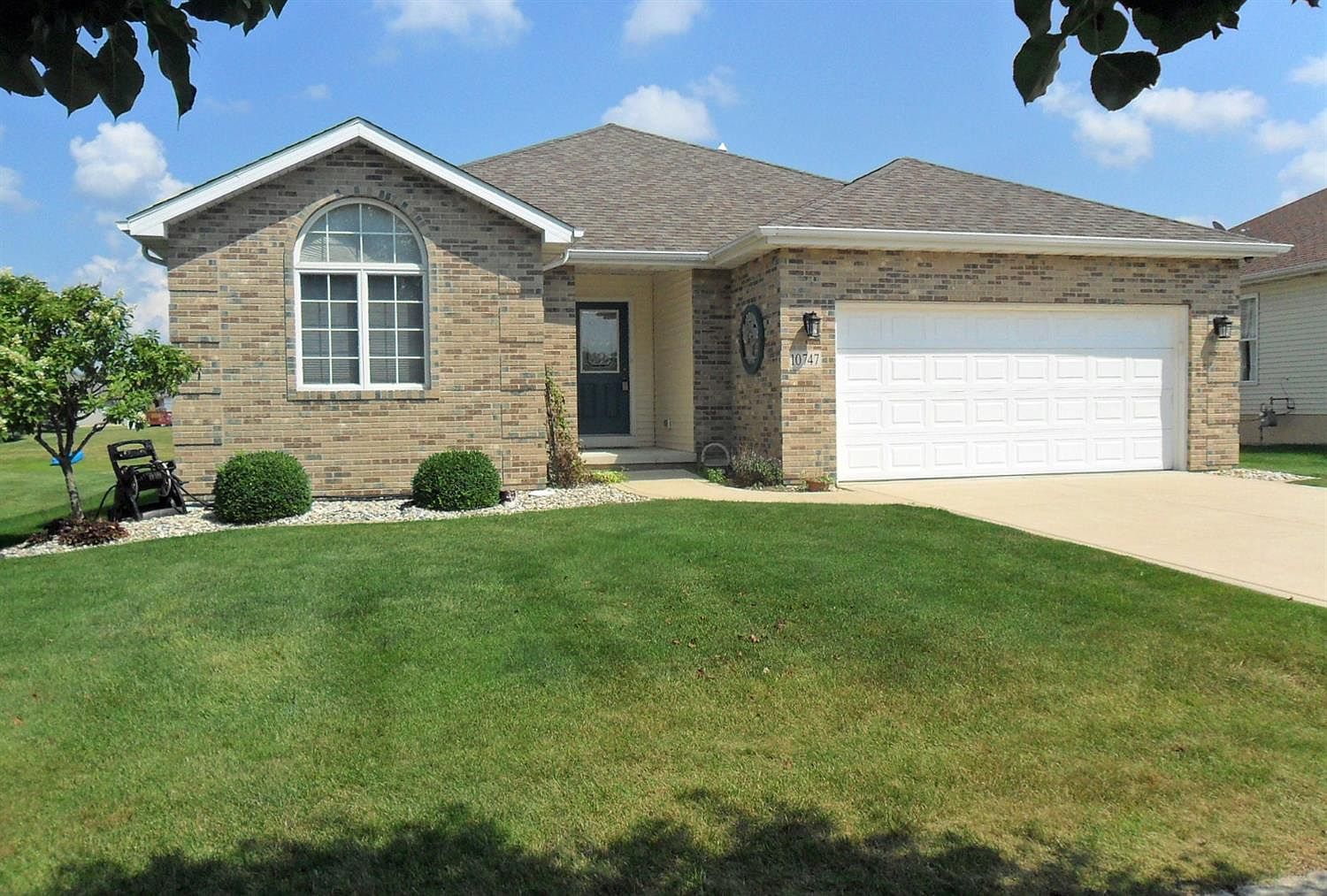 10747 Heather Dr, Winfield, IN 46307 | Zillow