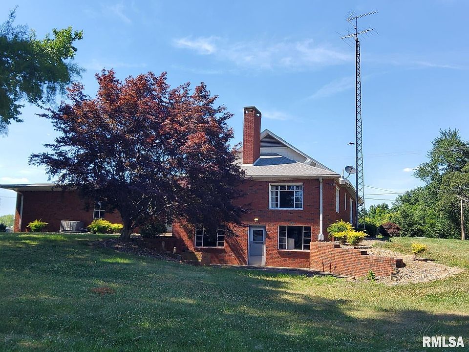 13548 Ewing Rd, Whittington, IL 62897 | Zillow