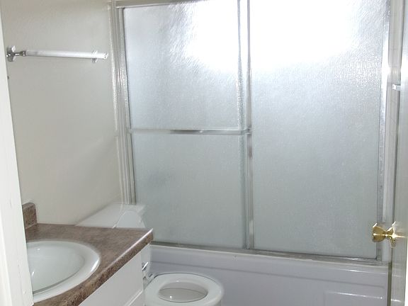 218 Strathaven Way APT A, Stockton, CA 95210 | Zillow