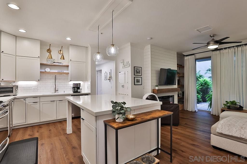 1465 C St UNIT 3208, San Diego, CA 92101 | Zillow