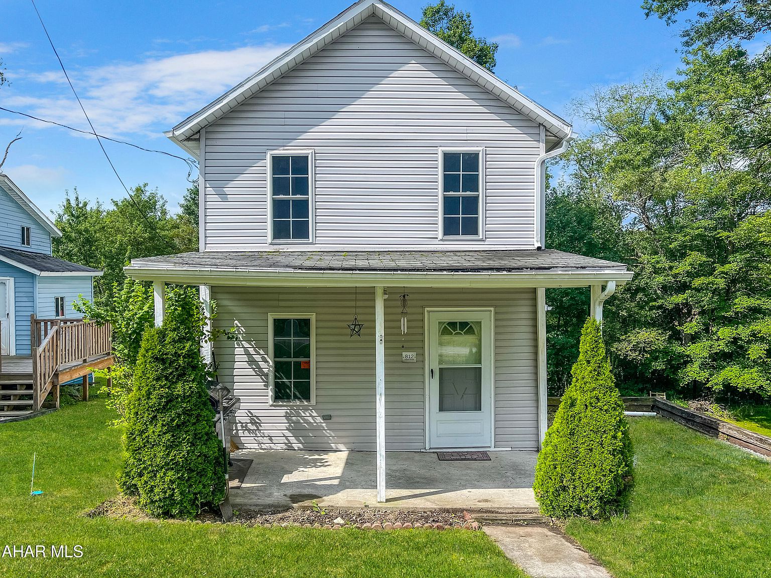 812 Station Rd, Twin Rocks, PA 15960 | Zillow