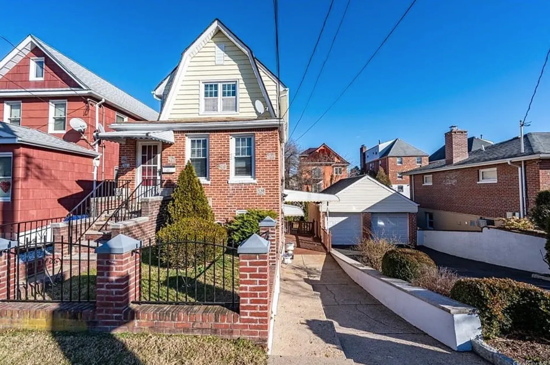 1532 Robertson Place #1 in Country Club, Bronx | StreetEasy