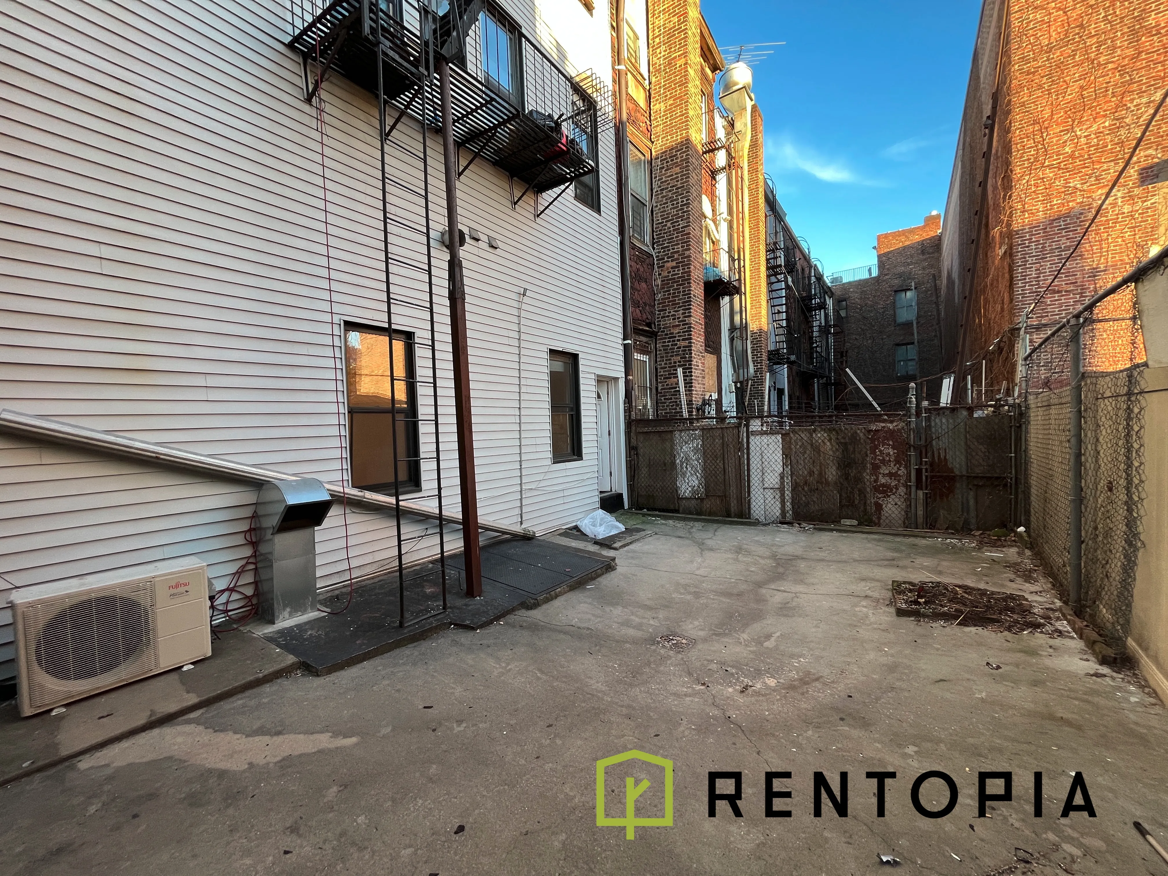 266 Wyckoff Avenue #1D in Bushwick, Brooklyn | StreetEasy
