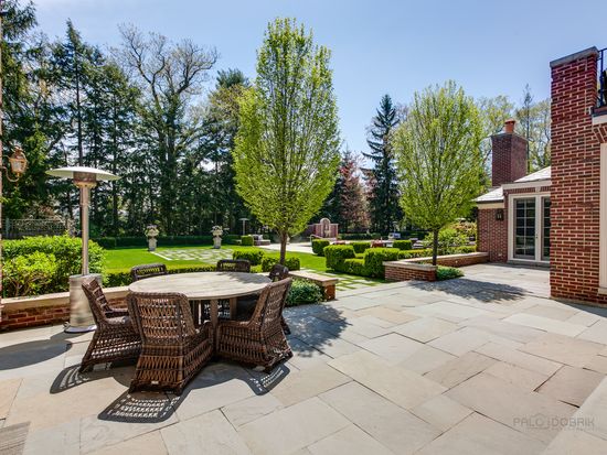 1015 Spring Ln, Lake Forest, IL 60045 | Zillow