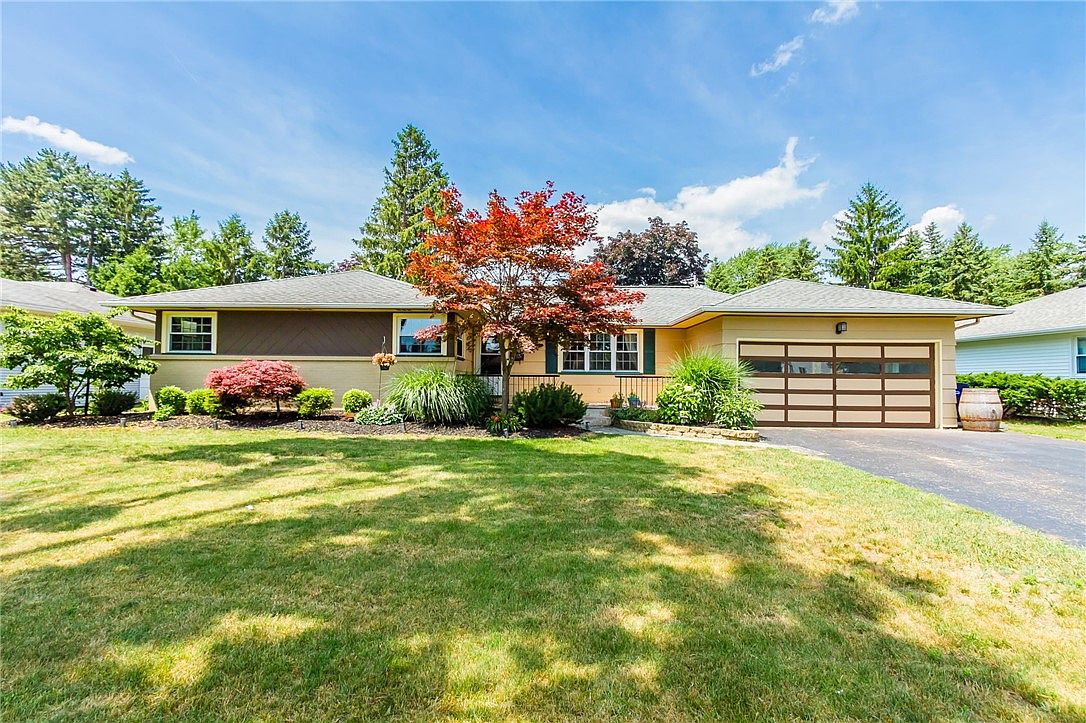 81 Redwood Dr, Rochester, NY 14617 | Zillow