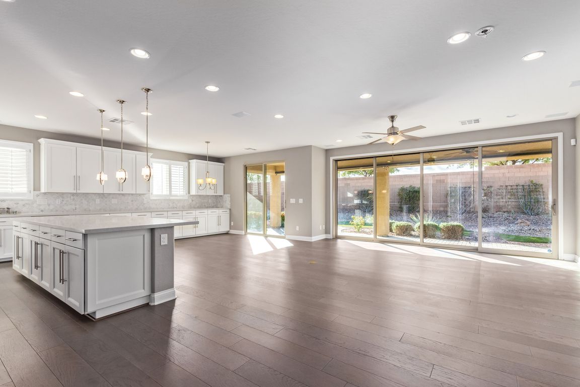 8797 Pinley Spring St, Las Vegas, NV 89113 | MLS #2650685 | Zillow