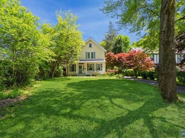 Cresskill NJ Real Estate - Cresskill NJ Homes For Sale | Zillow