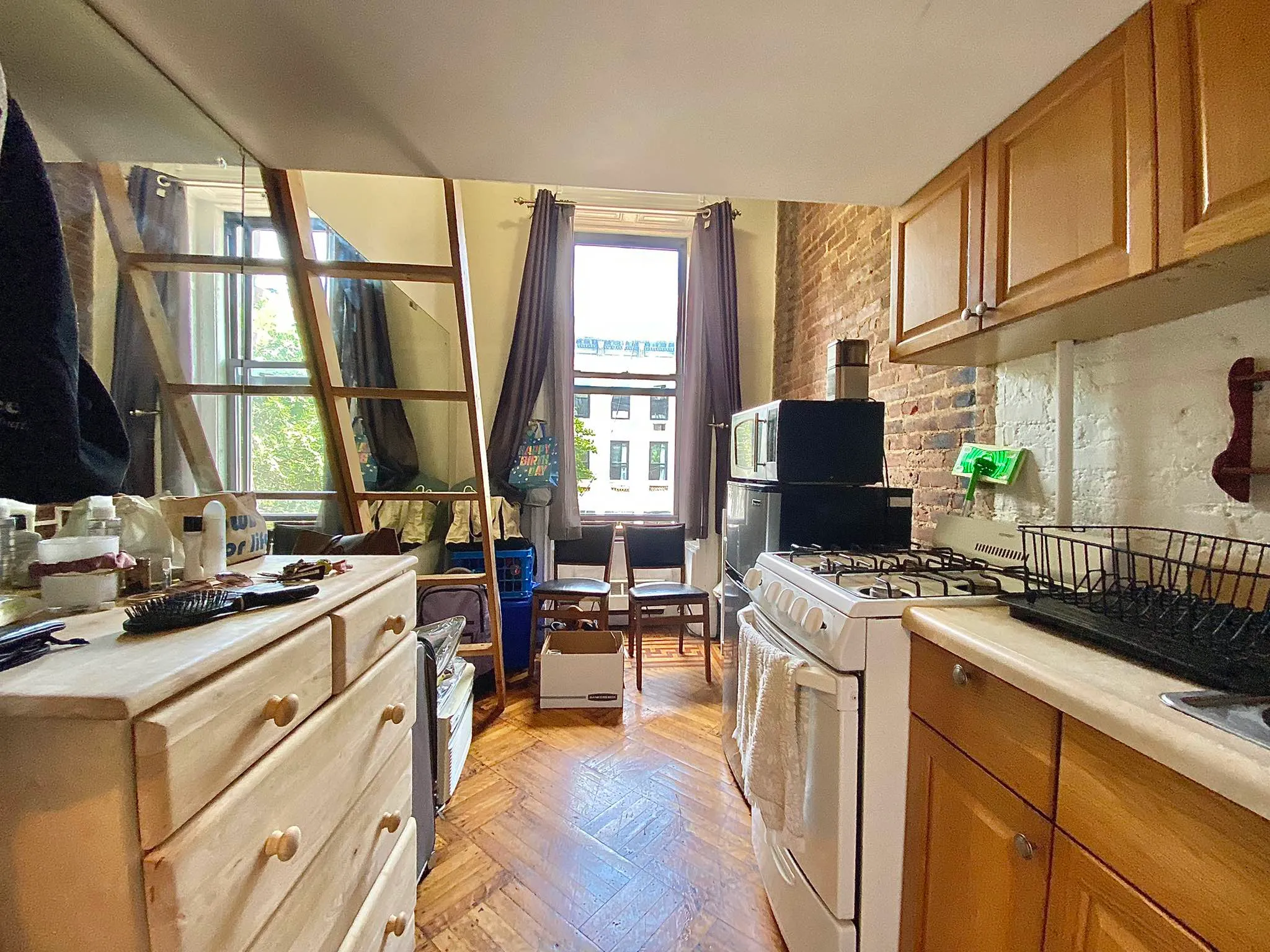 71 West 71st Street #1F in Lincoln Square, Manhattan | StreetEasy