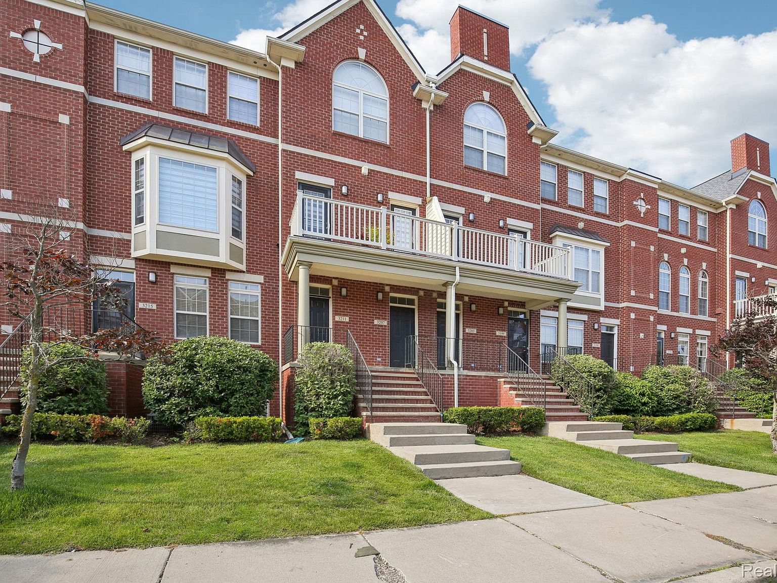 3207 Camden Dr #110, Troy, MI 48084 | Zillow