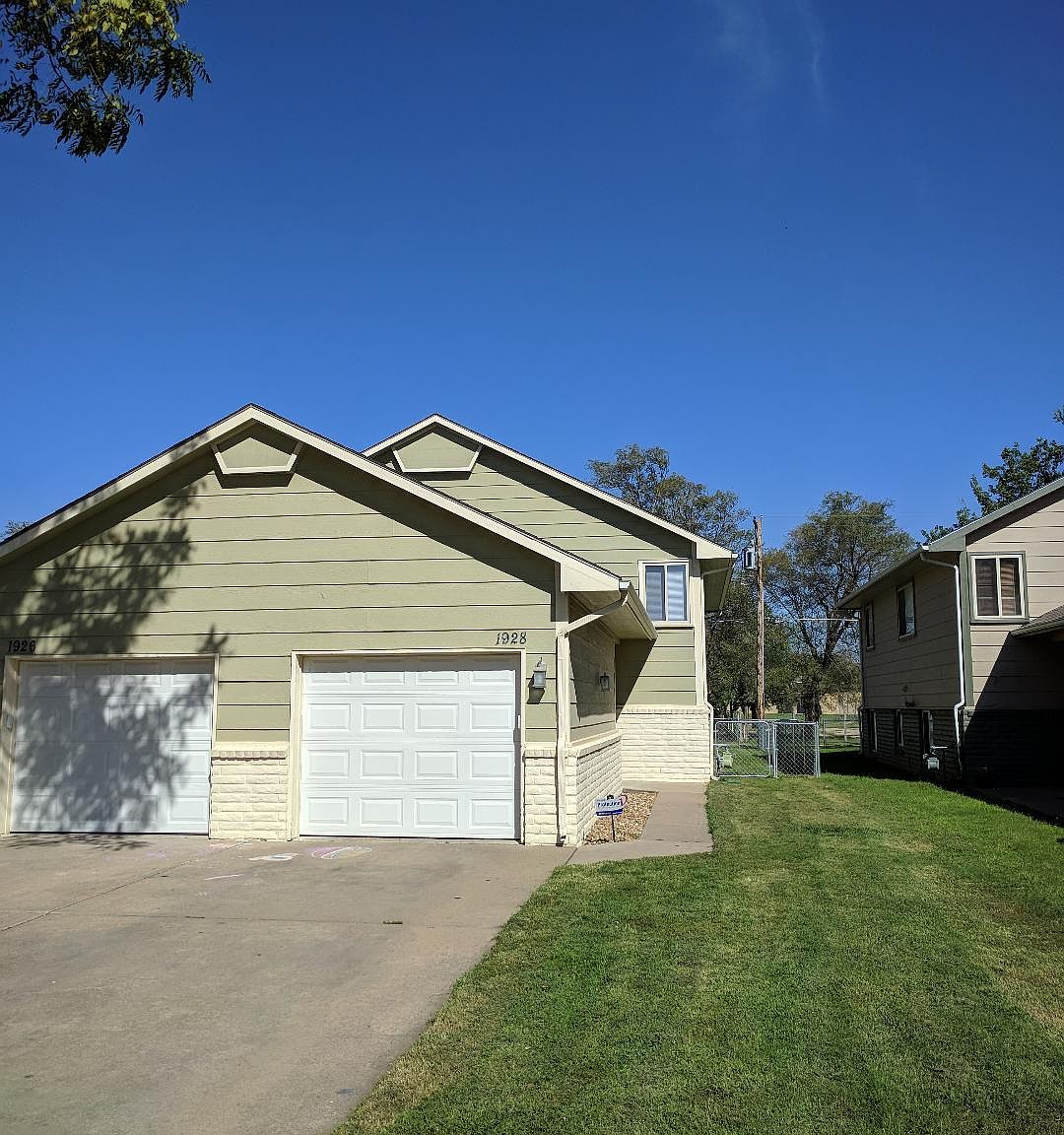 1928 S Spruce Ave, Wichita, KS 67211 | Zillow