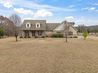 117 County Road 2646, Decatur, TX 76234 | MLS #20792363 | Zillow