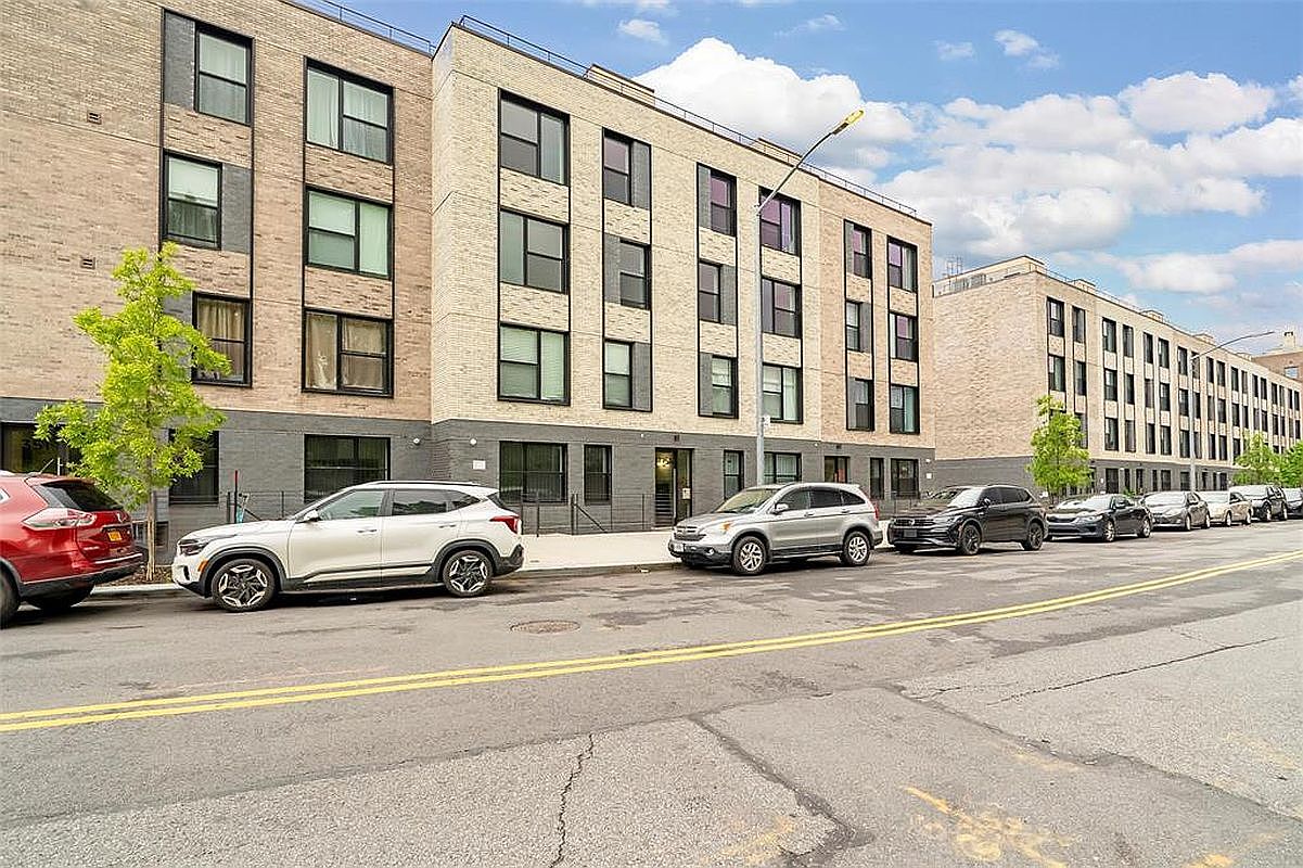 355 Bronx River Ave APT 4B, Bronx, NY 10473 | MLS #S1778099 | Zillow