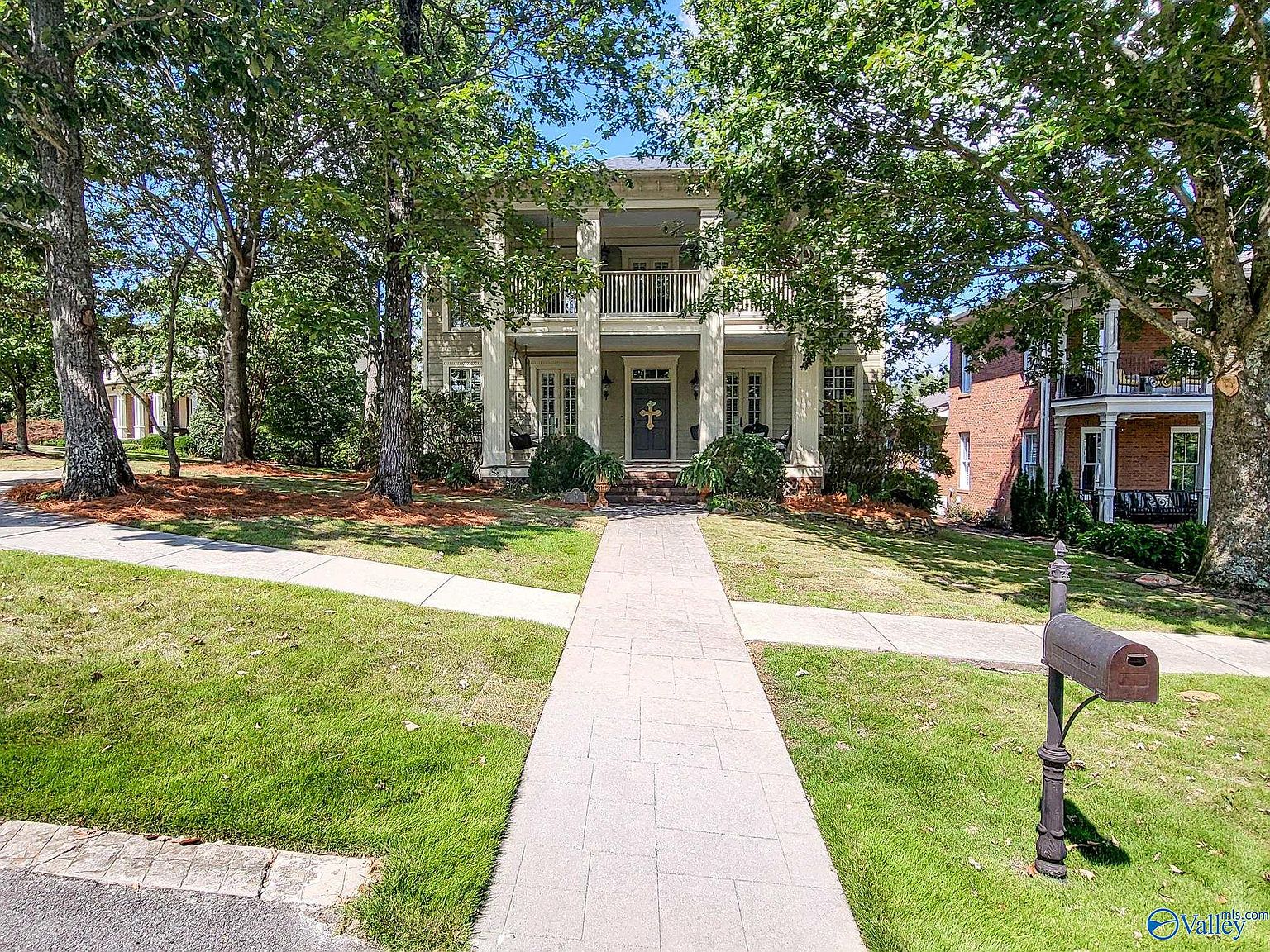 21 Ledges Main SE, Huntsville, AL 35802 | Zillow