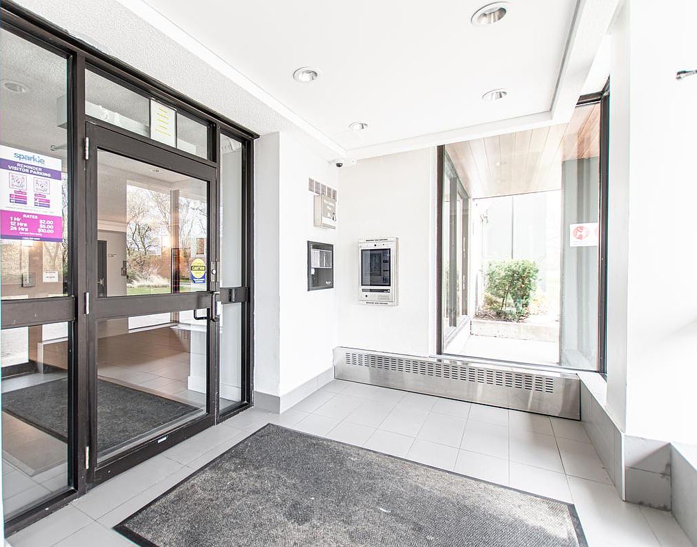 3434 Eglinton Ave E #112, Toronto, ON M1J 2J1 | Zillow