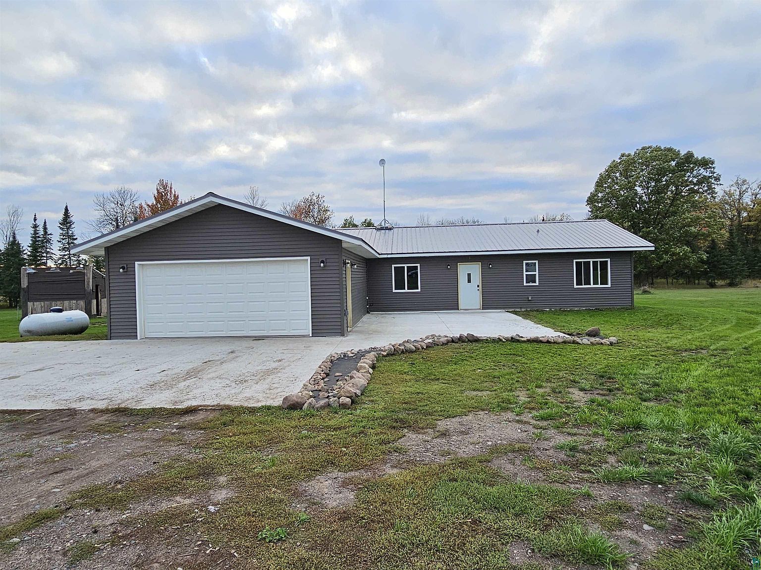 529 Center Rd, Wright, MN 55798 | Zillow