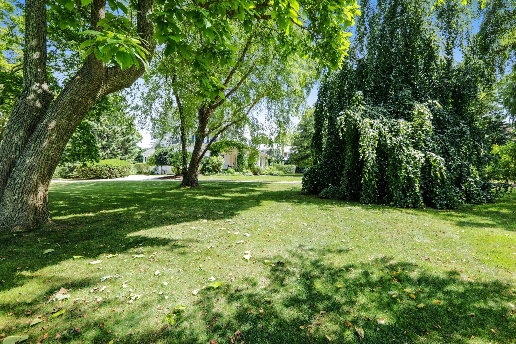 391 & 396 Cobb Rd, Water Mill, NY 11976 | Out East