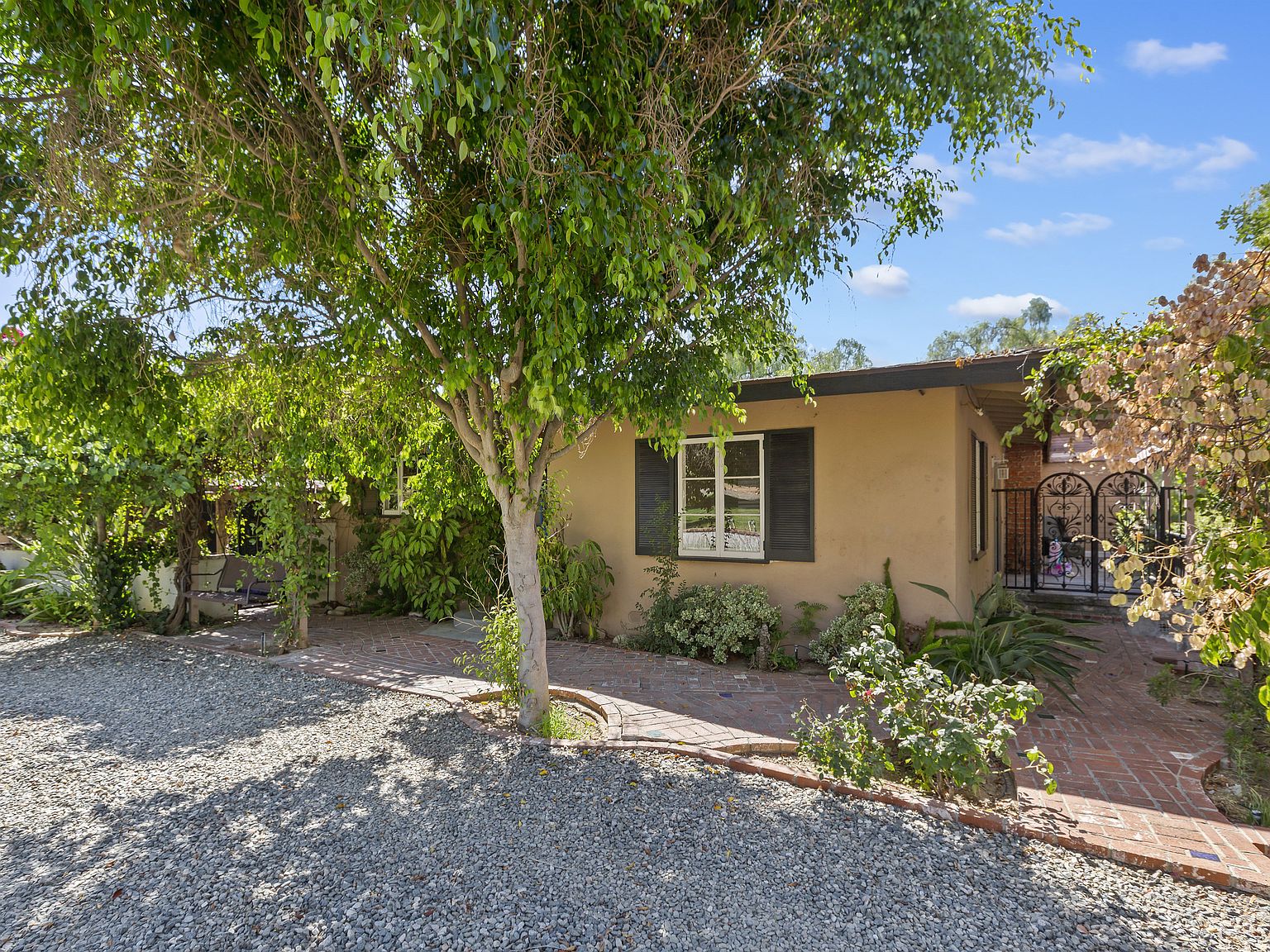 7967 Golden Star Ave, Riverside, CA 92506 | Zillow