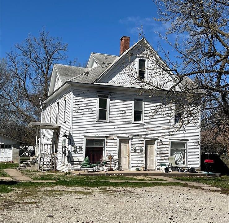 315 Pennsylvania St, Columbus, KS 66725 | MLS #2479115 | Zillow