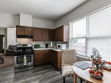 405 Locust St Springfield TN | Zillow